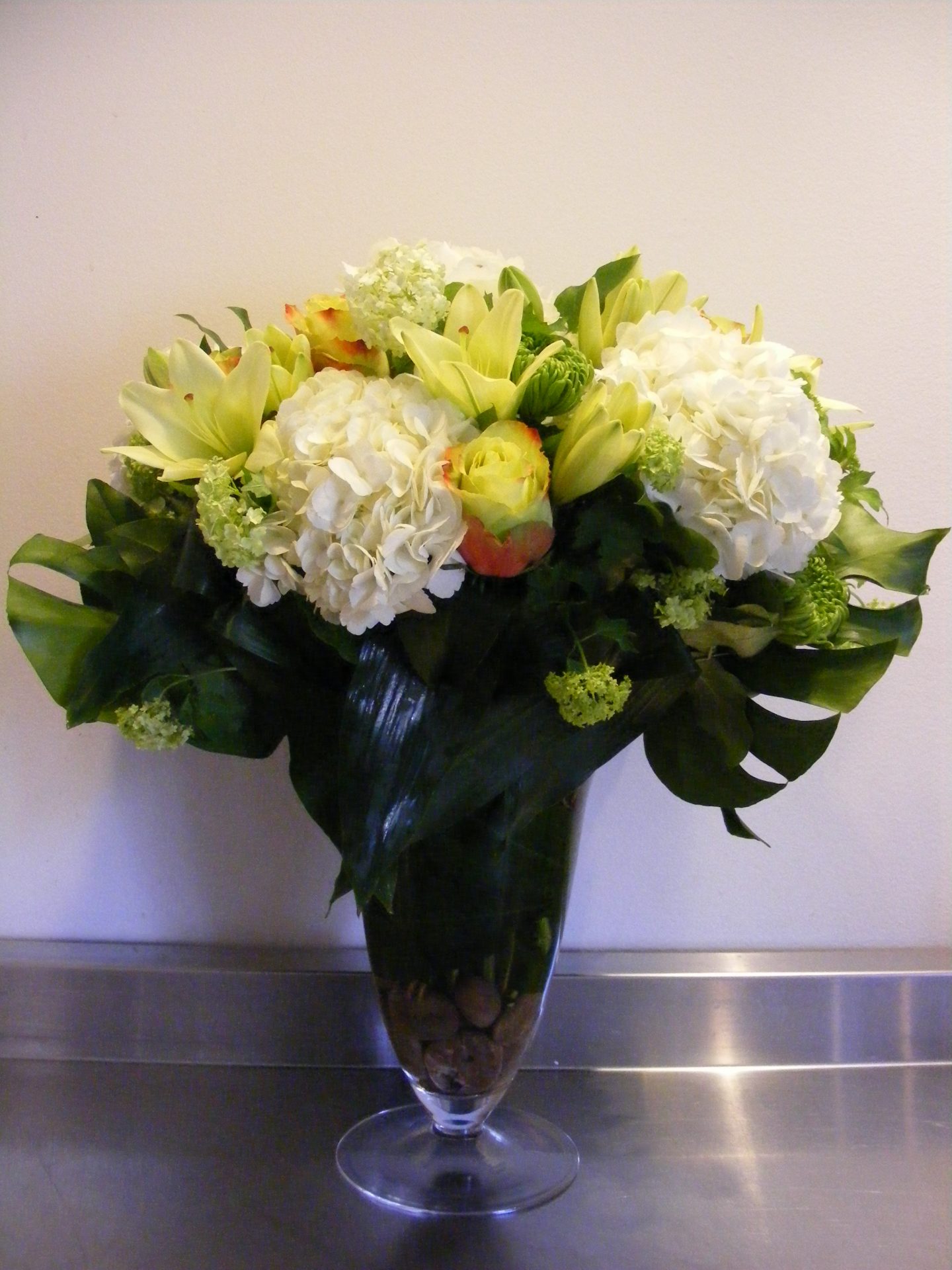 Business Flowers - Mondu Floral Design